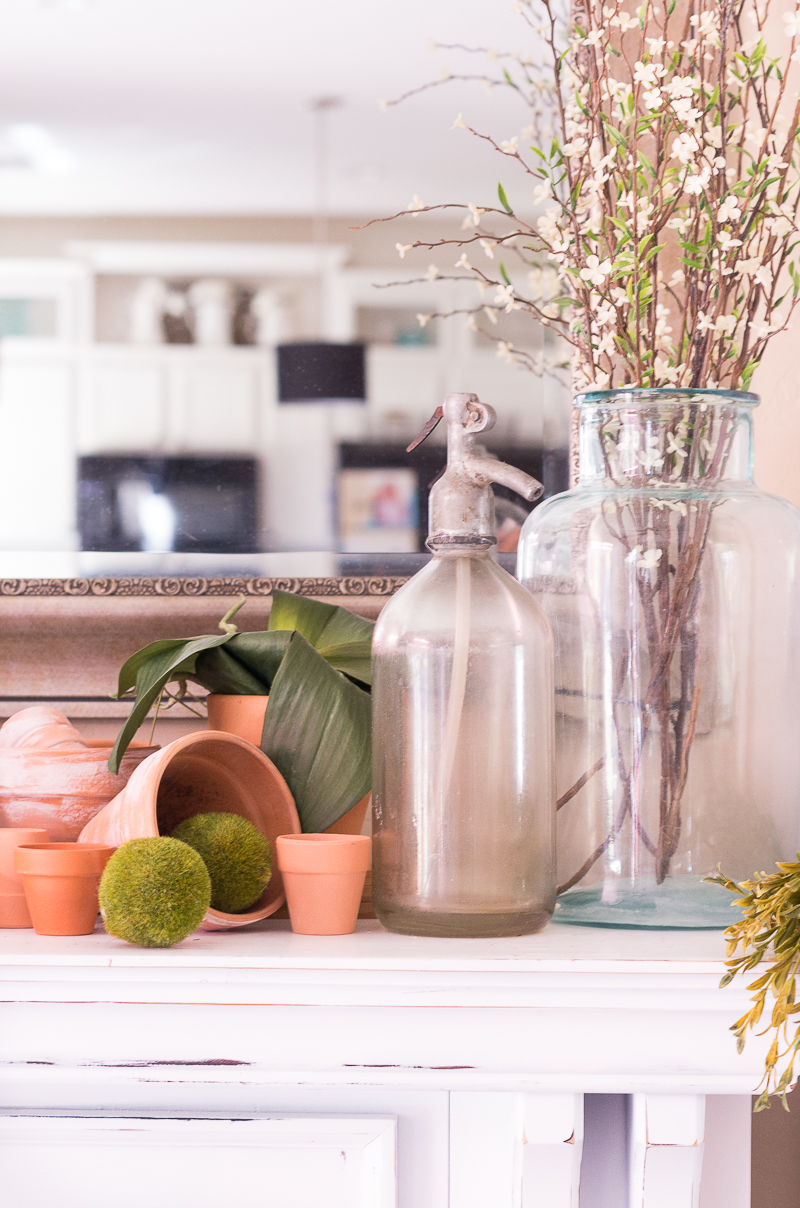 Spring Living Room Tour – Three Bean Circus